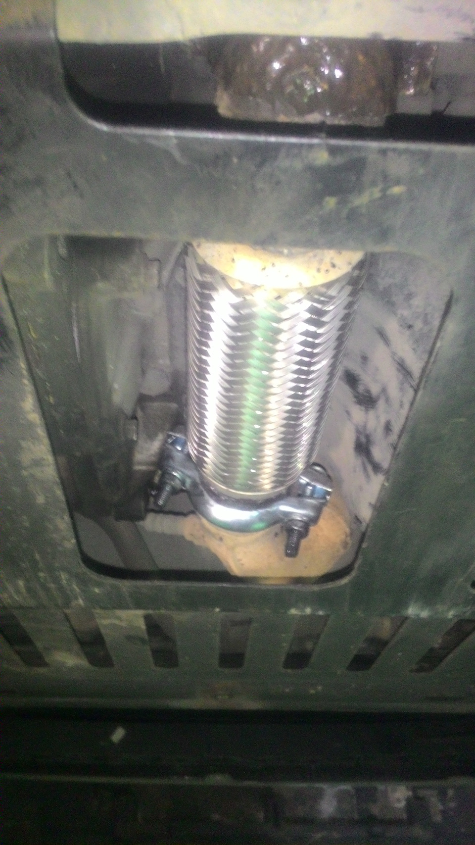 Гофра глушителя — Citroen C4 (2G), 1,6 л, 2011 года | своими руками ...