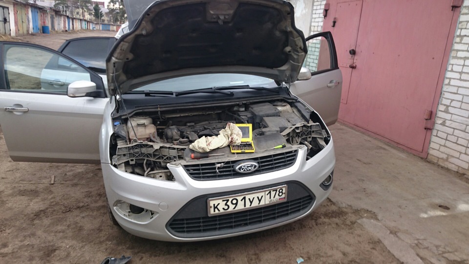 Плёнка хамелеон на птф — Ford Focus Hatchback II, 2,5 л, 2009 года ...