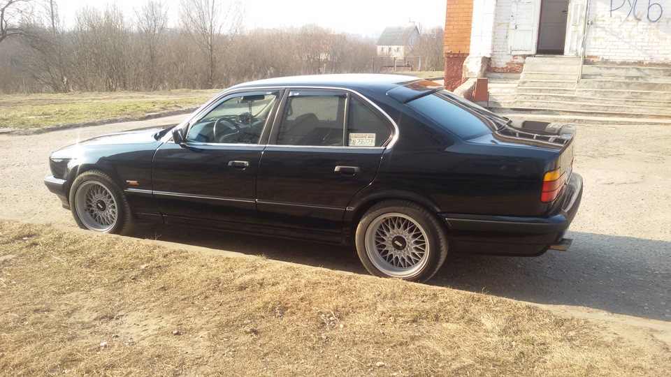 r17 быть на своем месте. — BMW 5 series (E34), 2 л, 1988 года ...
