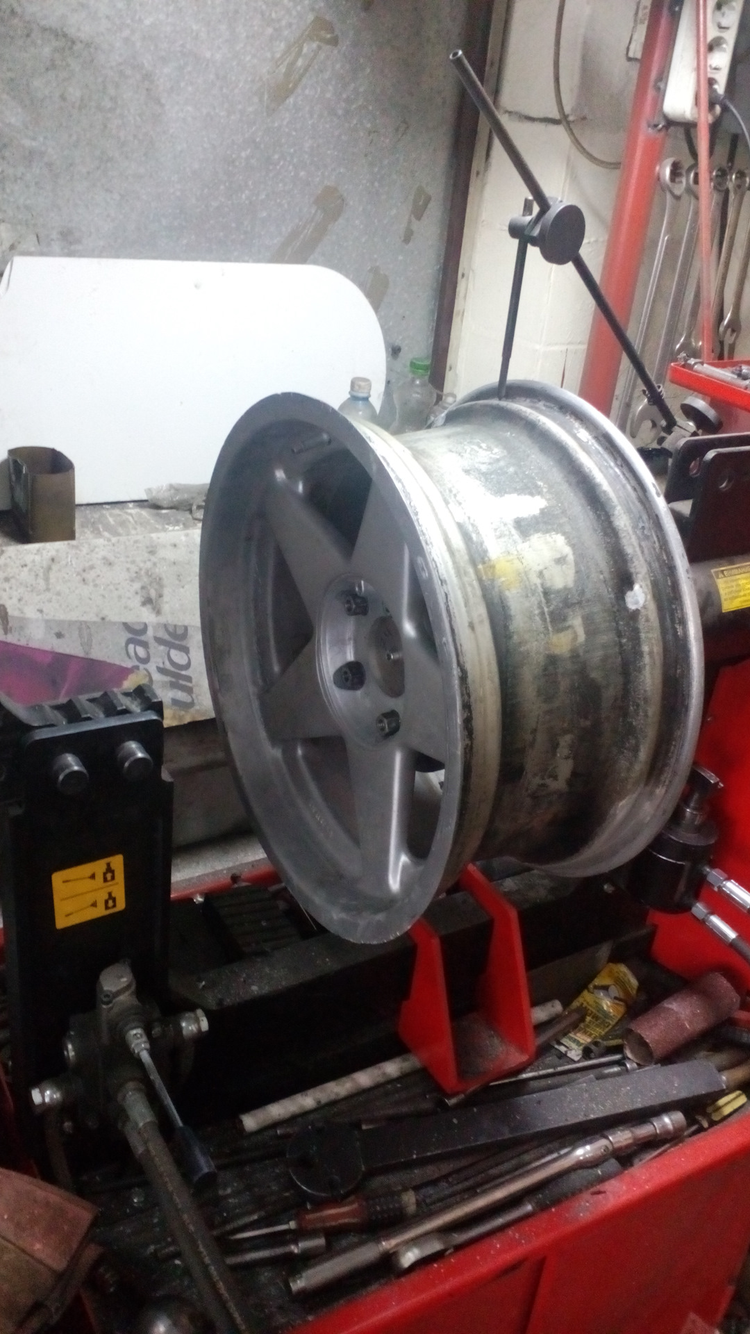 AZEV/ATEV Type A 17x8.5 et 13 and 17x10 et 17 — BMW 3 series Coupe (E36 ...