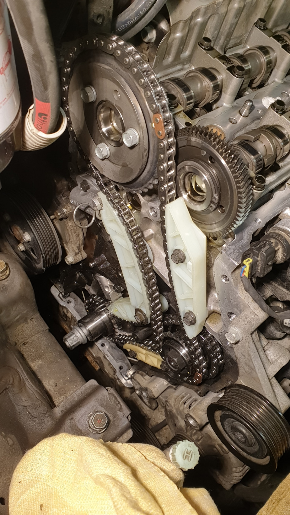 Полная замена комплекта ГРМ (цепи, звёзды, натяжители, успокоители ...