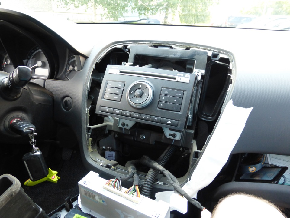 Магнитола на месте — KIA Ceed (1G), 1,6 л, 2012 года | автозвук | DRIVE2