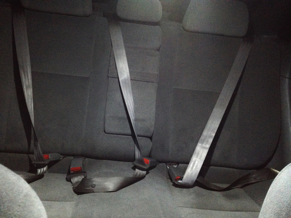 Ремень среднего пассажира (заколхозен). — Chevrolet Lacetti Sedan, 1,6 ...