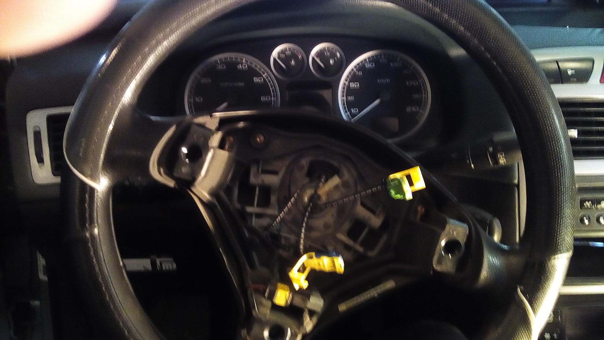 Долбаная стрекоза — Peugeot 307 SW, 1,6 л, 2003 года | электроника | DRIVE2