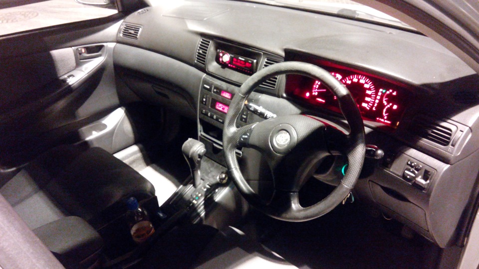 Toyota Corolla Runx 1 8 бензиновый 2001 на Drive2