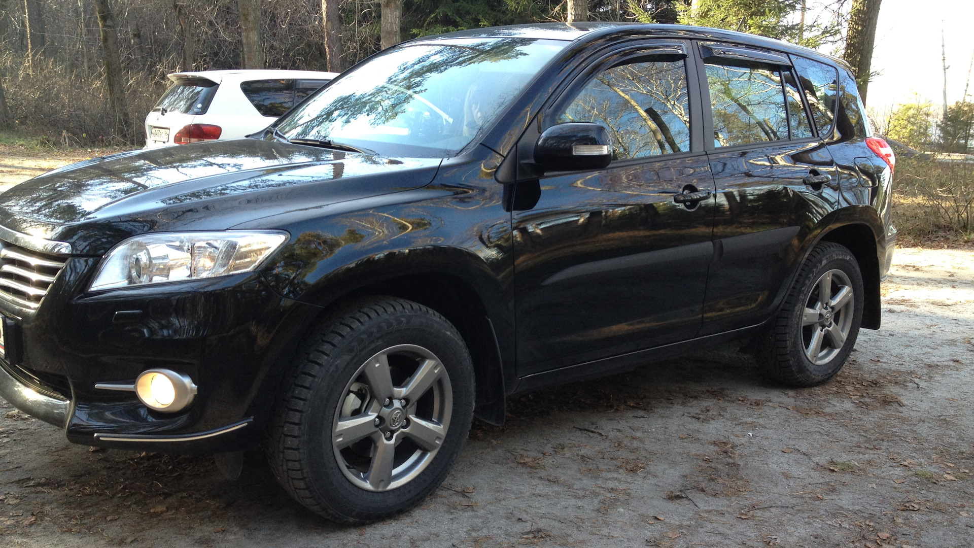 Toyota RAV4 (III) 2.0 бензиновый 2012 | (XA30) на DRIVE2