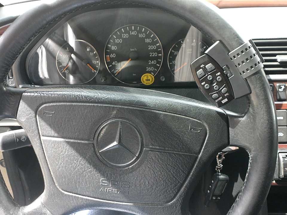 пульт управления майфуном и подарок от любимой !) — Mercedes-Benz C ...