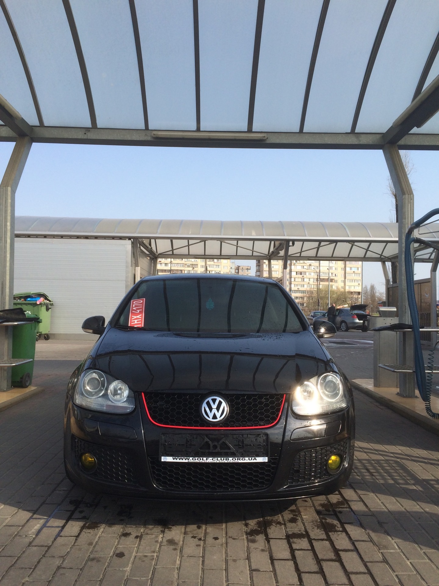 Черный продан. — Volkswagen Golf Mk5, 1,6 л, 2007 года | продажа машины | DRIVE2