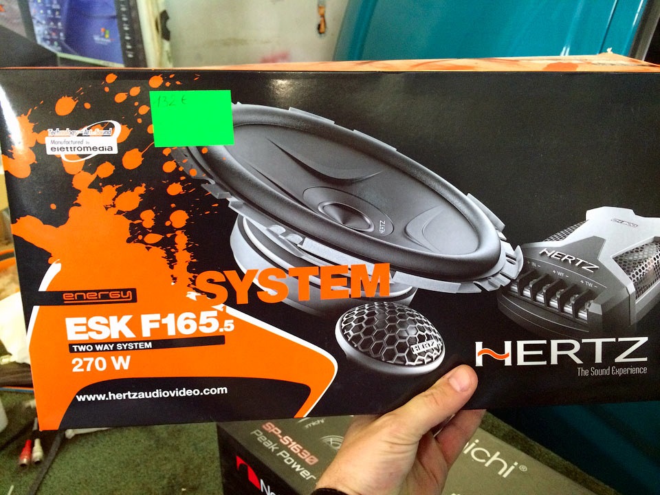 Новая музыка — KIA Sorento (2G), 2,2 л, 2013 года | автозвук | DRIVE2