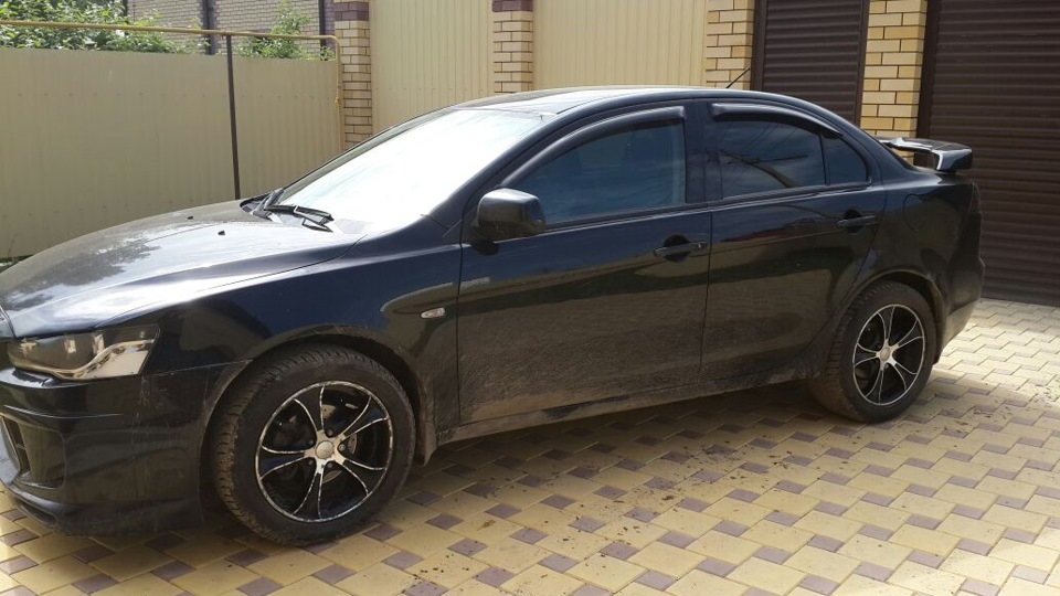 Mitsubishi Lancer X 2.0 бензиновый 2008 | BLACK KING OF ROAD на DRIVE2