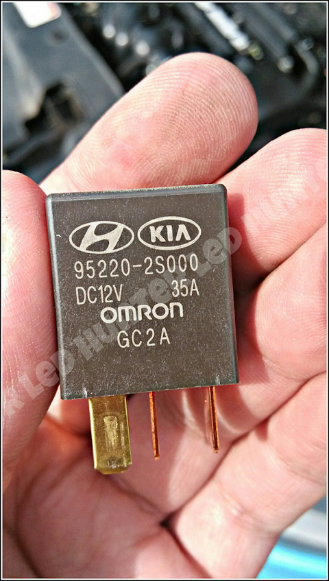 952202S000 РЕЛЕ НА НАПРЯЖЕНИЕ 12В, НА СИЛУ ТОКА НЕ БОЛЕЕ 2А, ДЛЯ ...