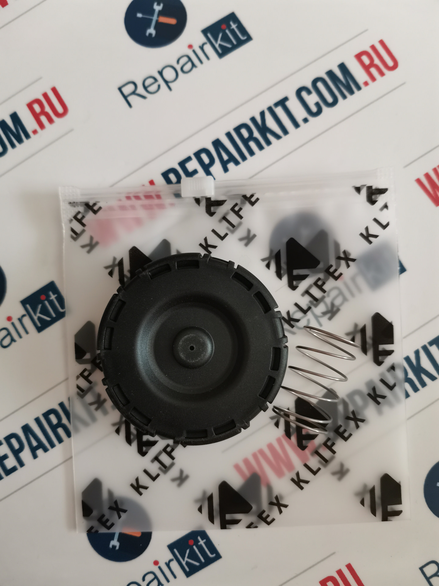 Мембрана клапанной крышки Land Rover & Jaguar 5.0L 3.0L LR010780 ...