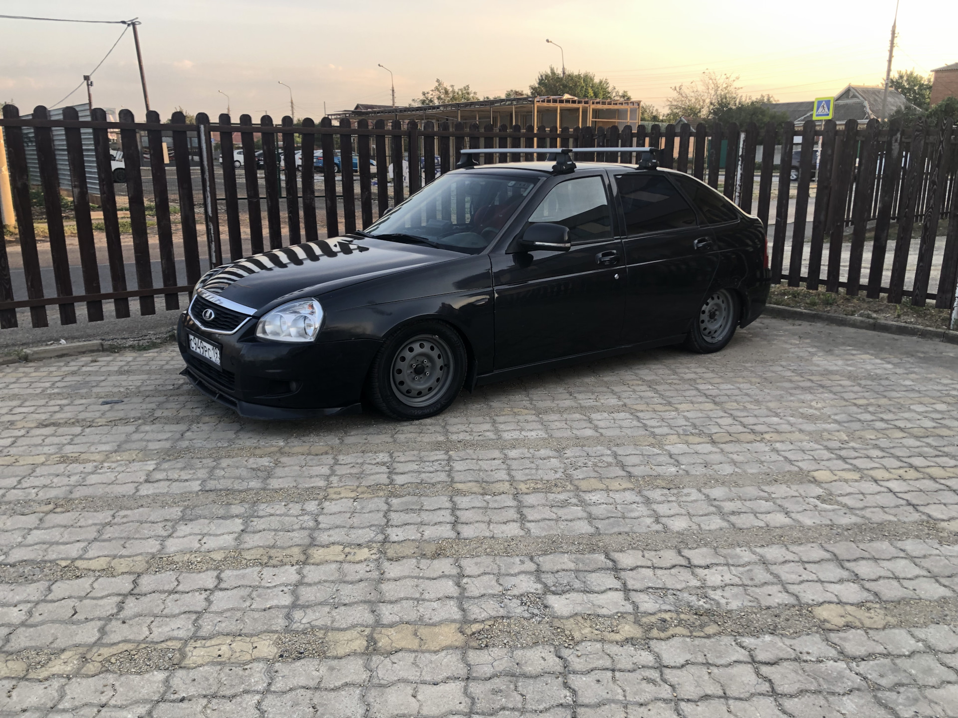 Установил стойки -90 — Lada Приора хэтчбек, 1,6 л, 2009 года | стайлинг ...