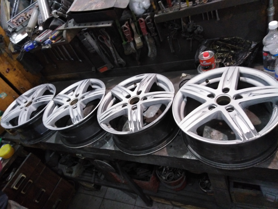 Зимняя резина Hankook w616 — Skoda Octavia A5 Mk2, 1,6 л, 2011 года ...