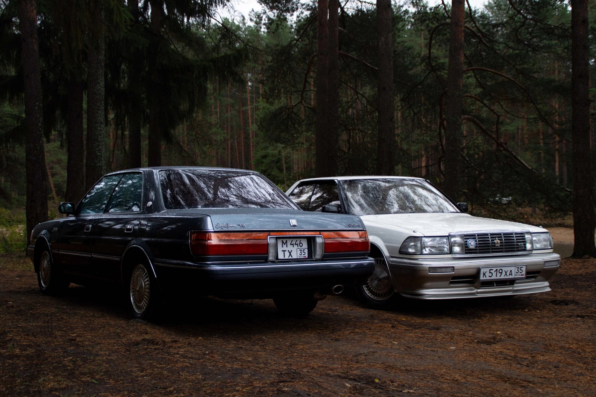 Два идеальных Crown 131 UZS — Toyota Crown (S130), 4 л, 1990 года | фотография | DRIVE2