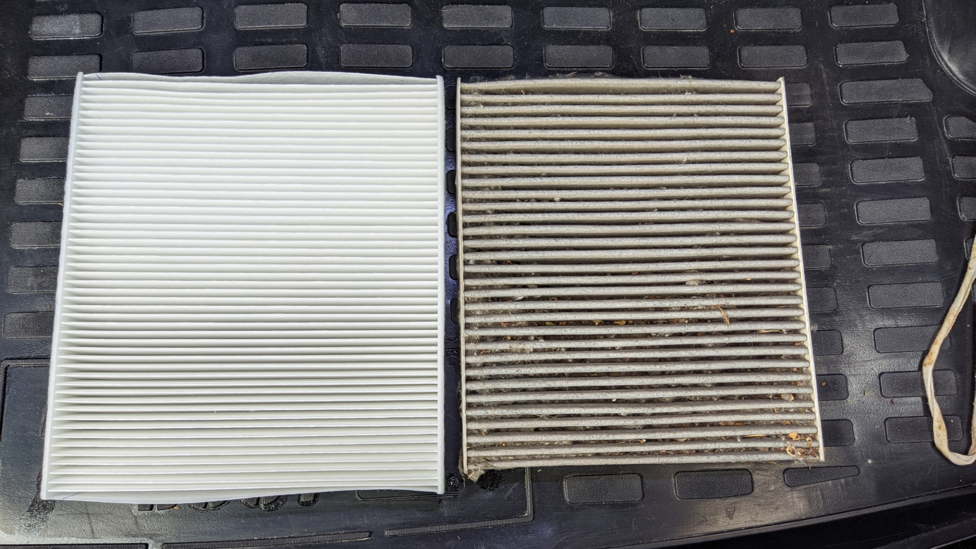 Замена воздушного фильтра салона — Volkswagen Polo Sedan, 1,4 л, 2019 ...