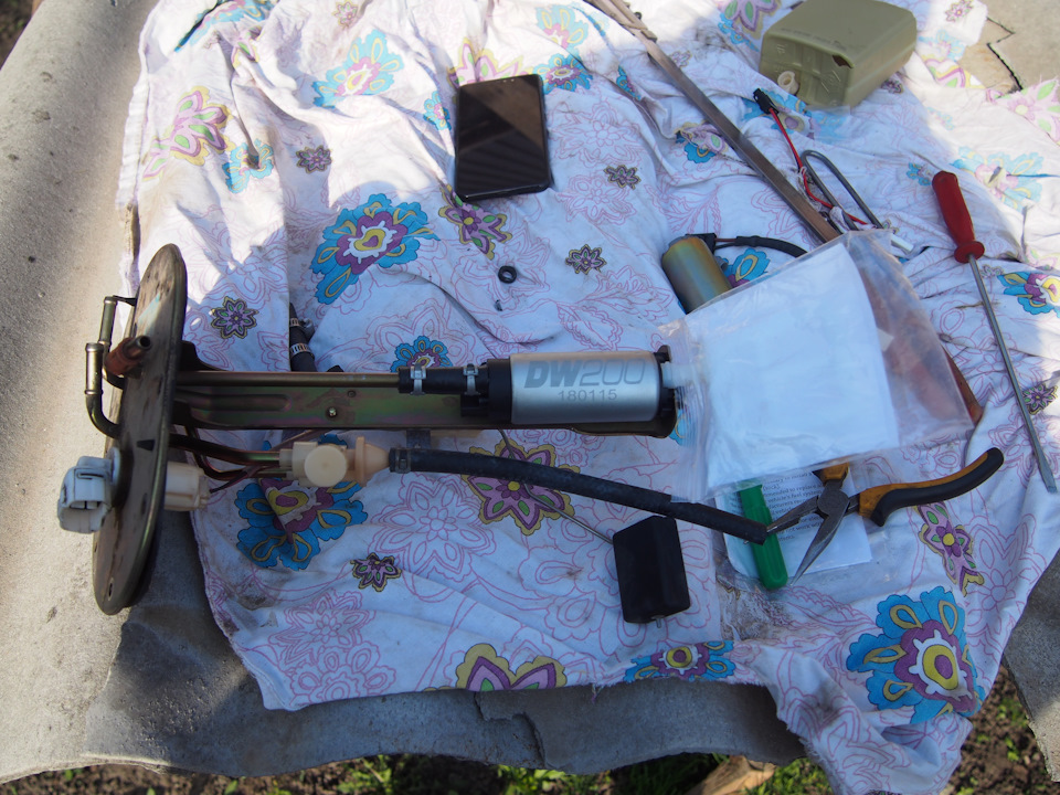 Топливный насос Deatschwerks DW200 — Subaru Impreza (GD, GG), 1,6 л ...