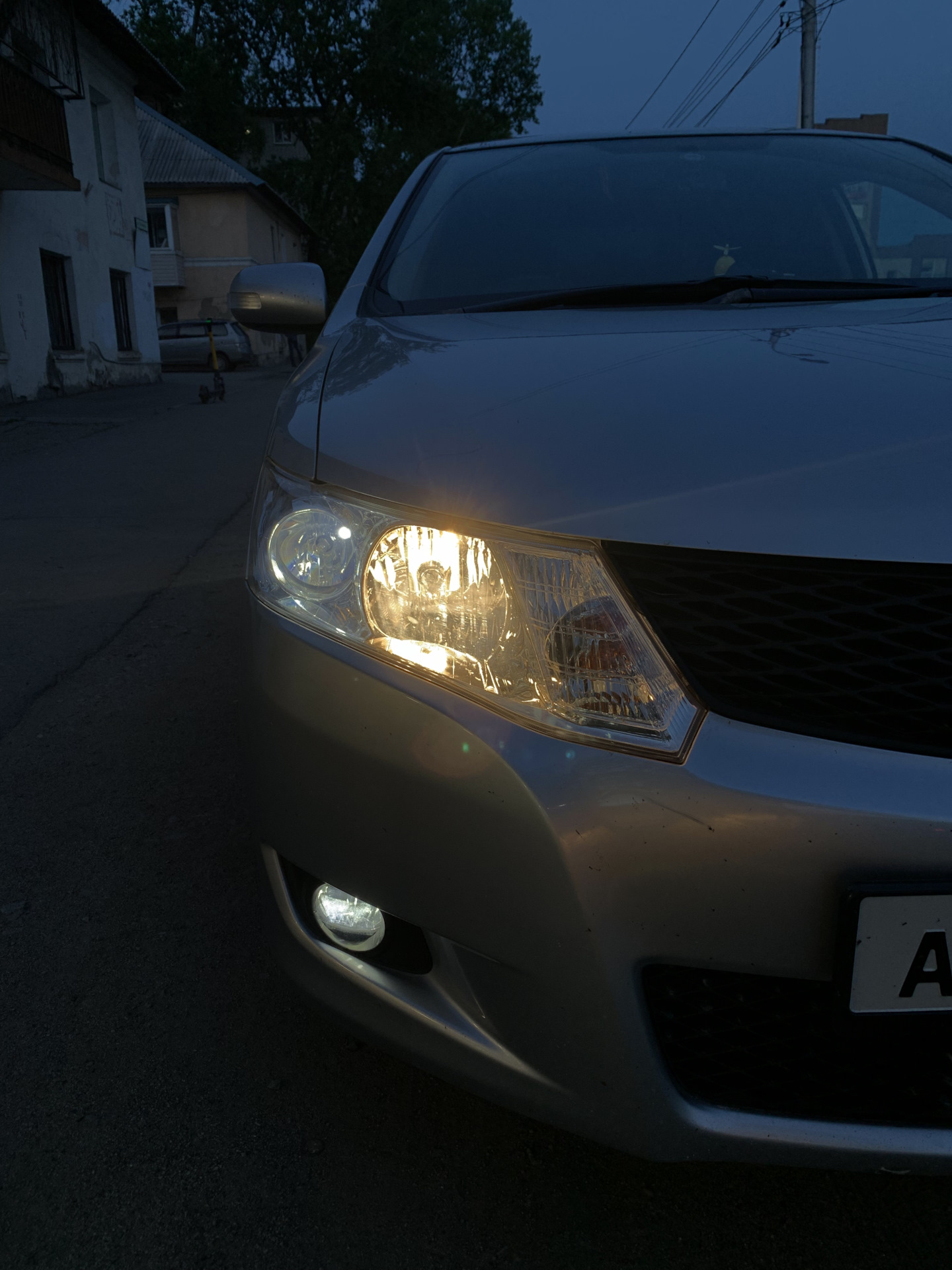 лампы koito whitebeam 4000 — Toyota Allion (T260), 1,8 л, 2007 года ...