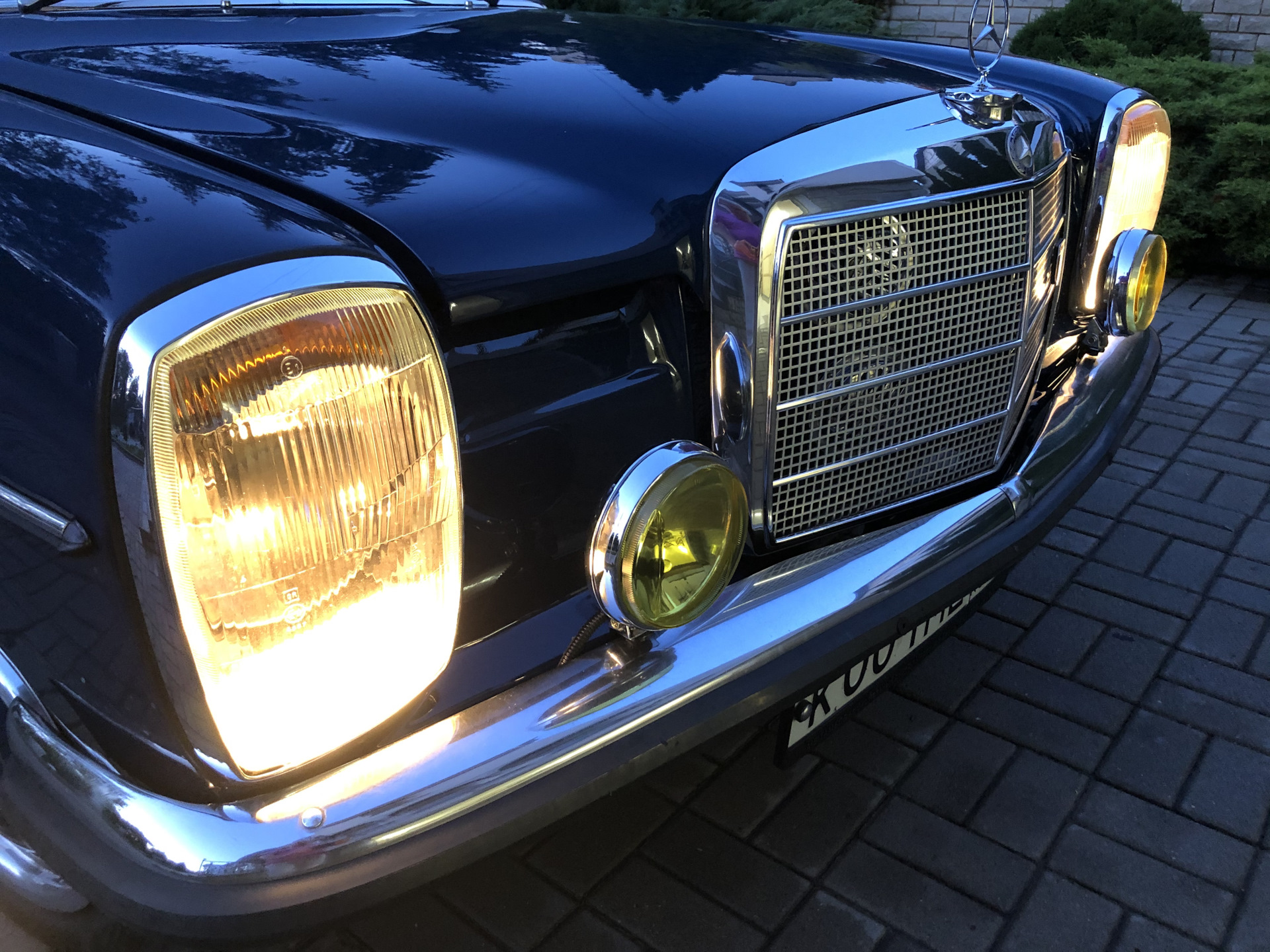 Мерседес W 115 — Mercedes-Benz W115, 2,2 л, 1973 года | фотография | DRIVE2