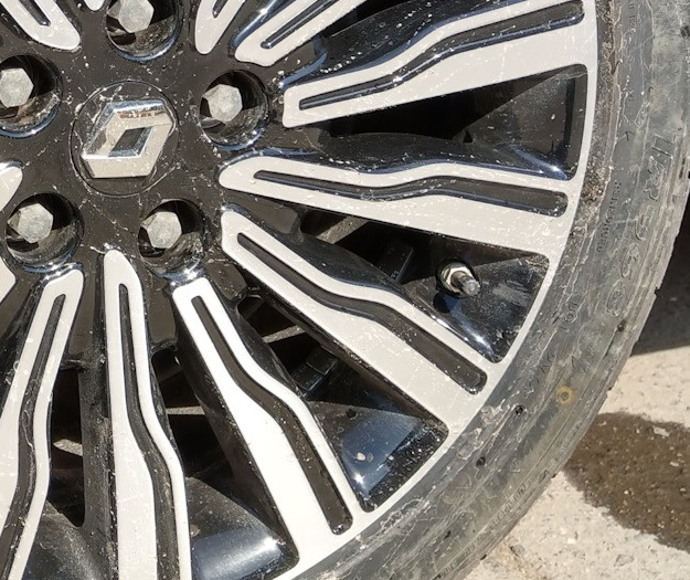 Датчики давления в шинах — Renault Latitude, 2,5 л, 2010 года ...