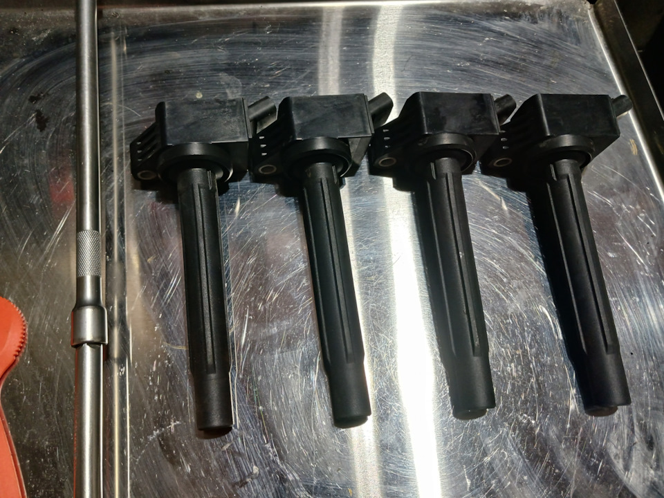 Замена свечей зажигания 8NR. — Toyota Corolla Sport G, 1,2 л, 2019 года ...