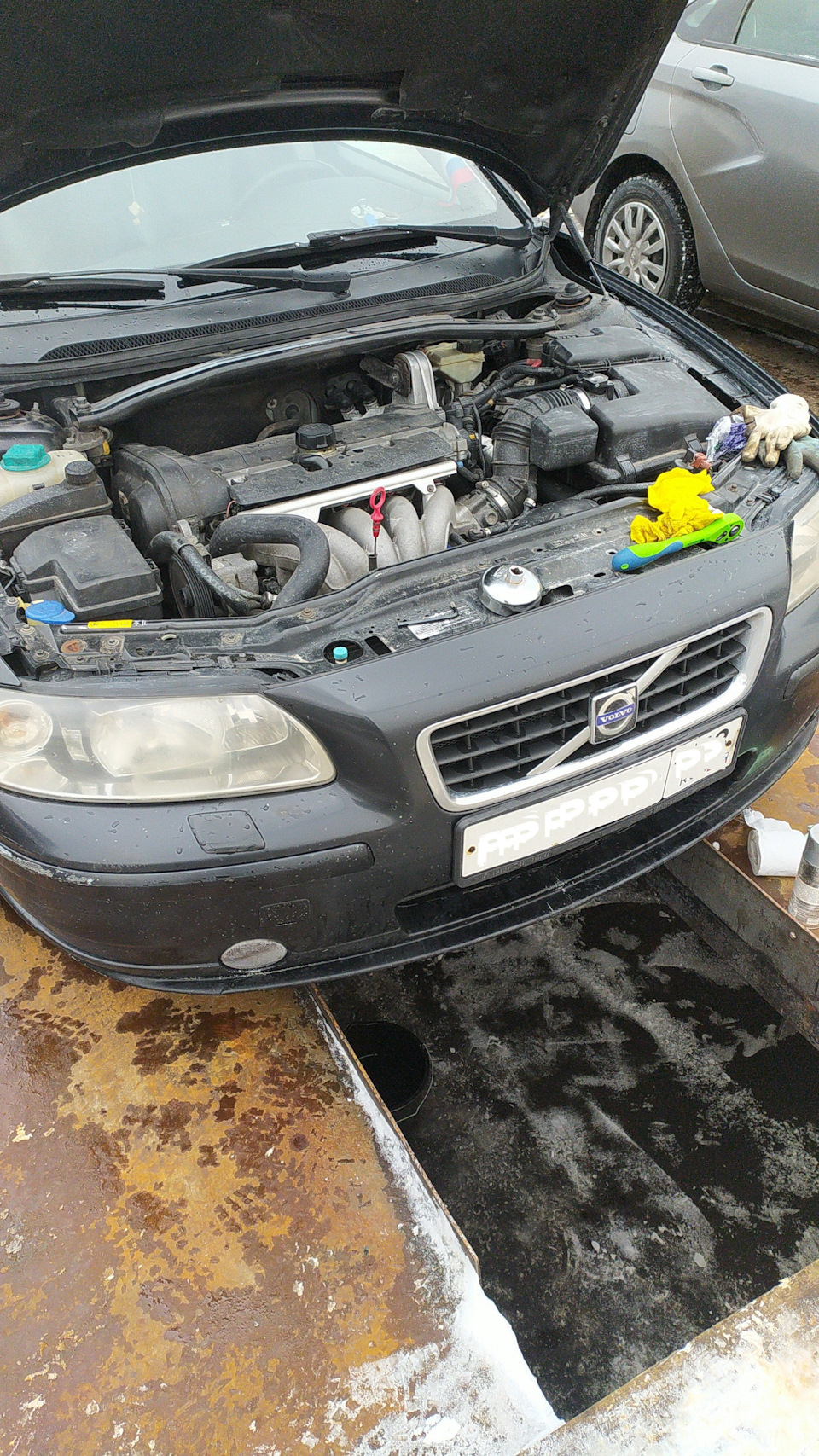 Комплект ГРМ, приводное, масло, фильтры — Volvo S60 (1G), 2,4 л, 2007 ...