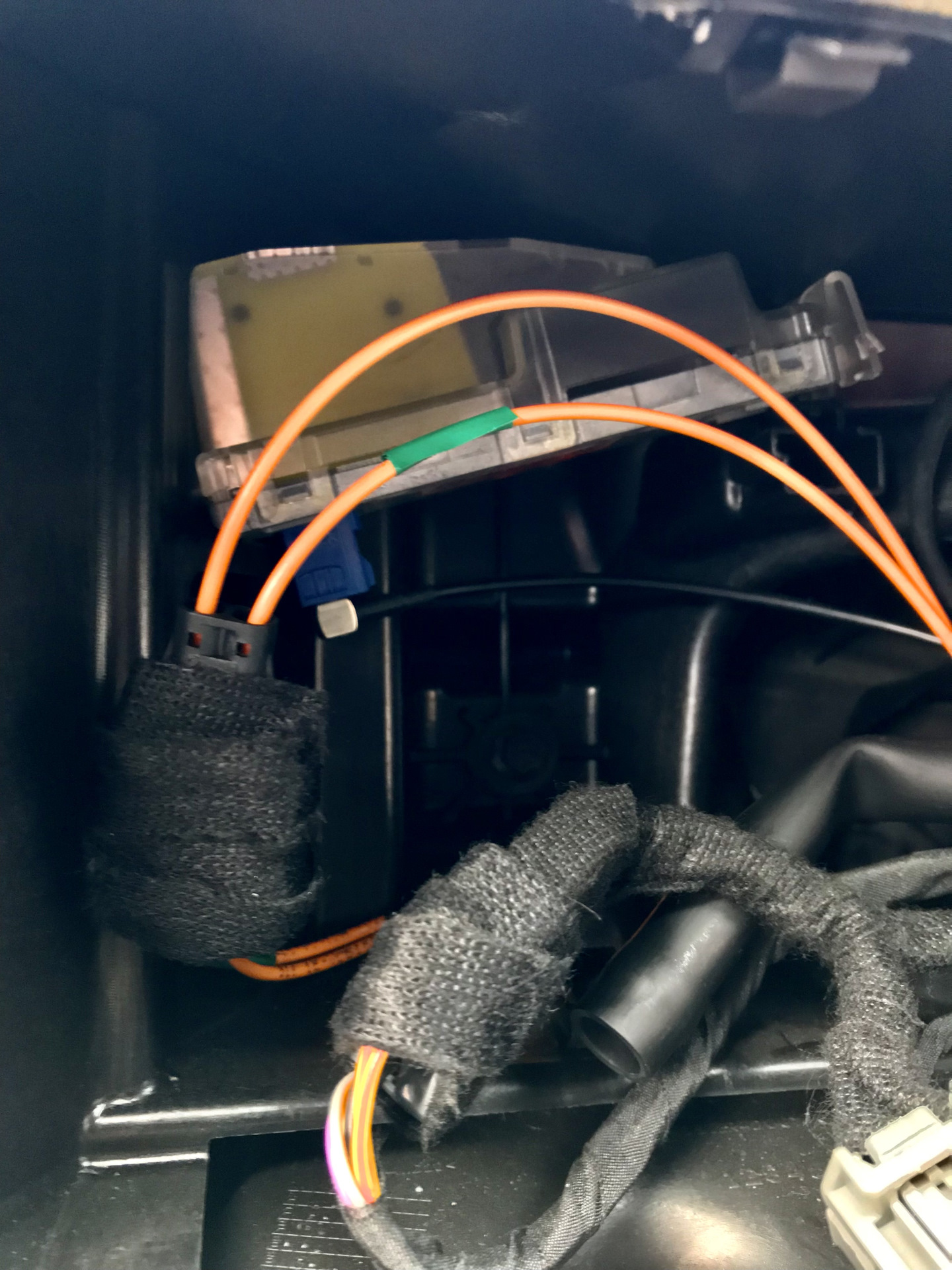 Base Performance в High Performance + установка IHU — Volvo V40 Cross ...