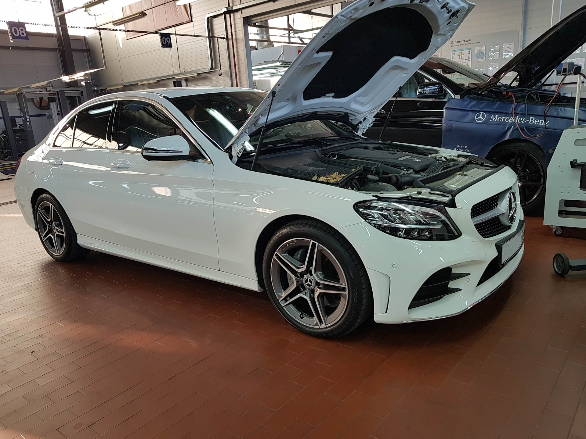 Устранение неполадок по гарантии (динамики, свет и др.) на 9000 км. — Mercedes-Benz C-Class ...