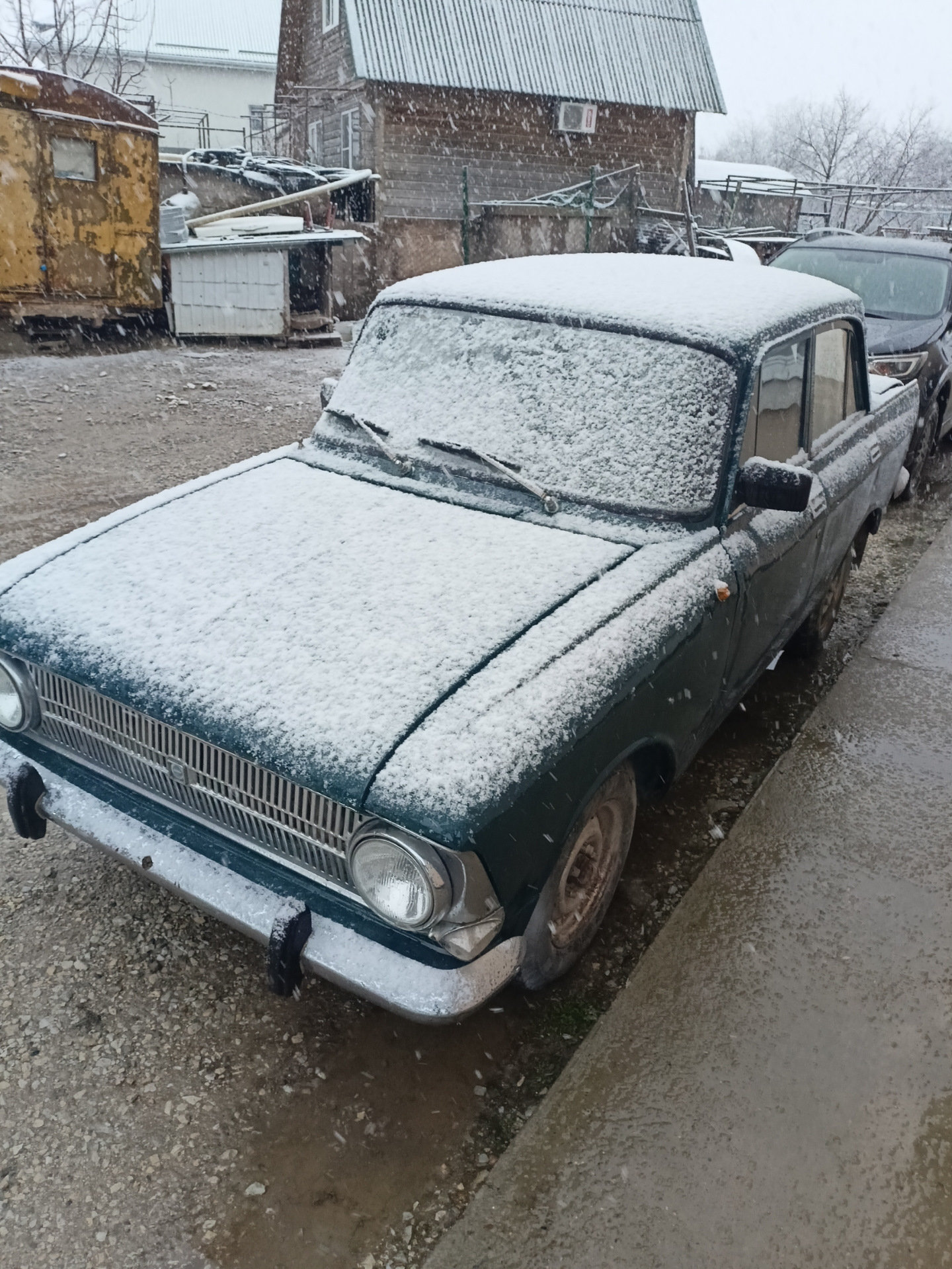 Первый снег — ИЖ Москвич 412, 1,5 л, 1977 года | другое | DRIVE2