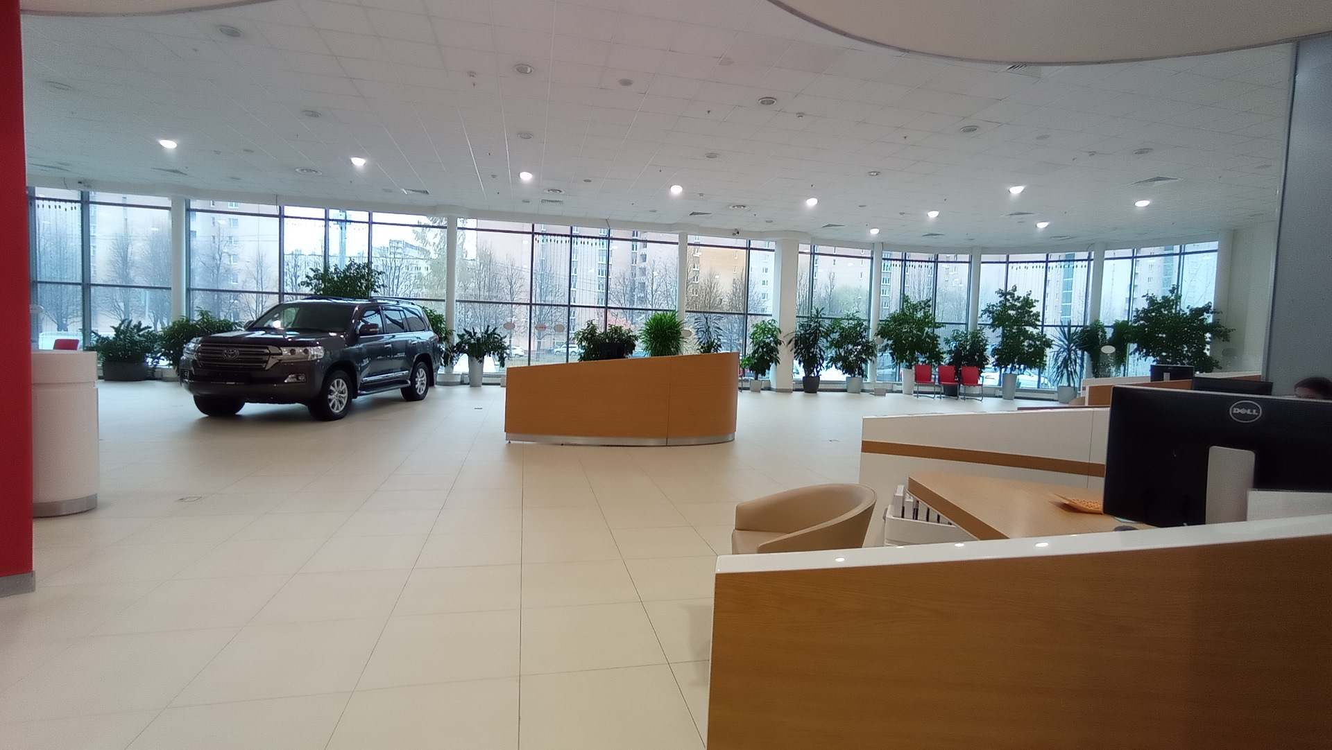 Пятое лобовое стекло, за 11 лет… — Toyota Camry (XV50), 2,4 л, 2012 ...