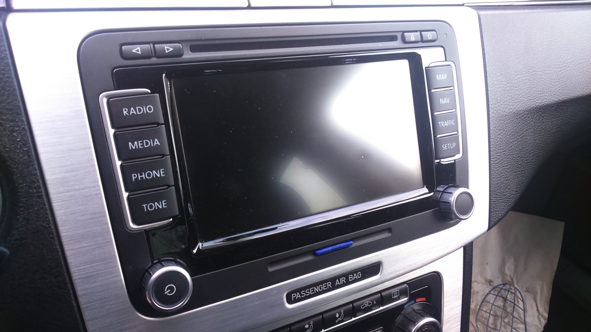 RNS 510 быть — Volkswagen Passat B6, 1,8 л, 2009 года | автозвук | DRIVE2