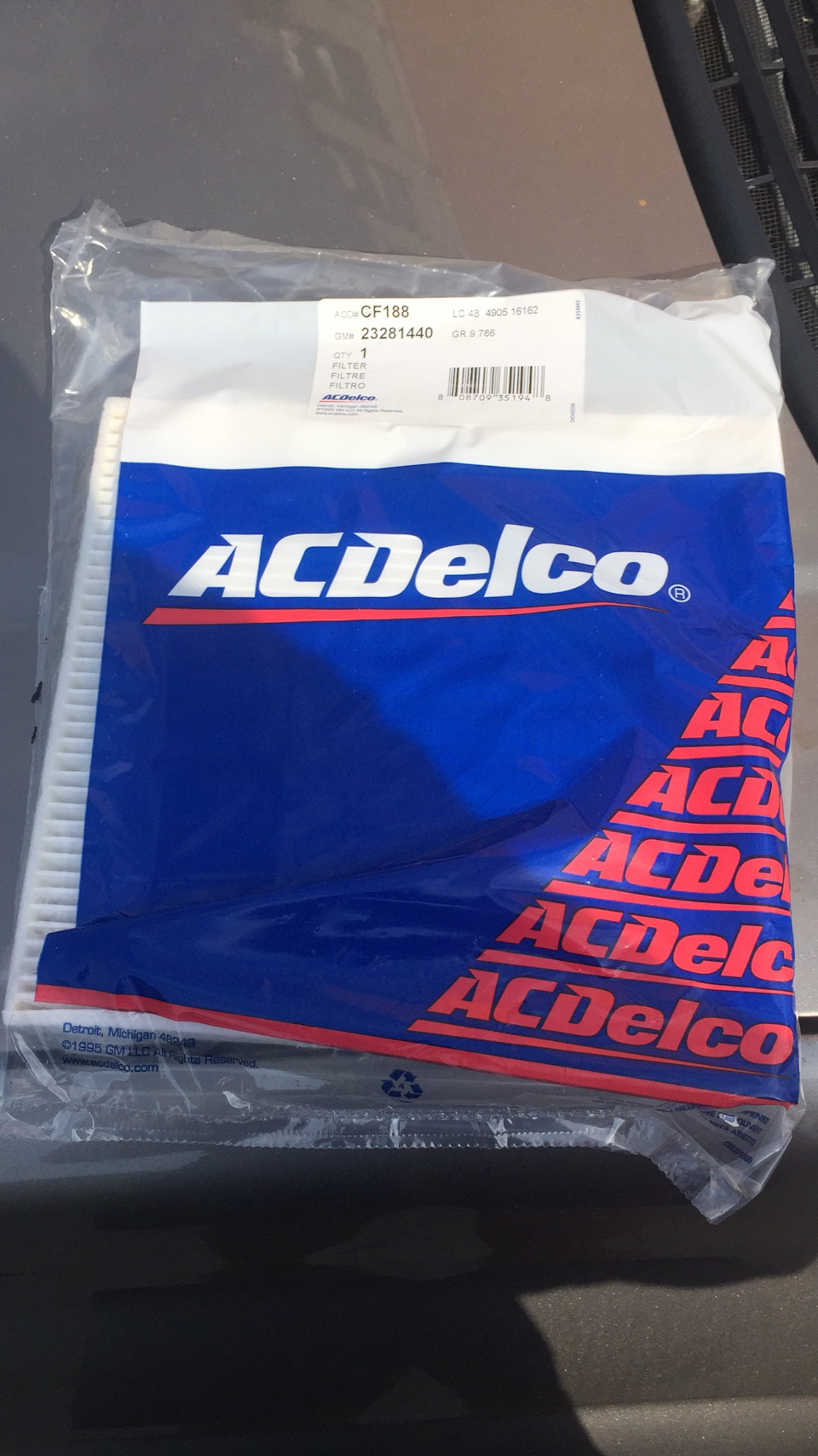 23281440 Фильтр вентиляции салона / Chevrolet Tahoe/Yukon Cadillac ...