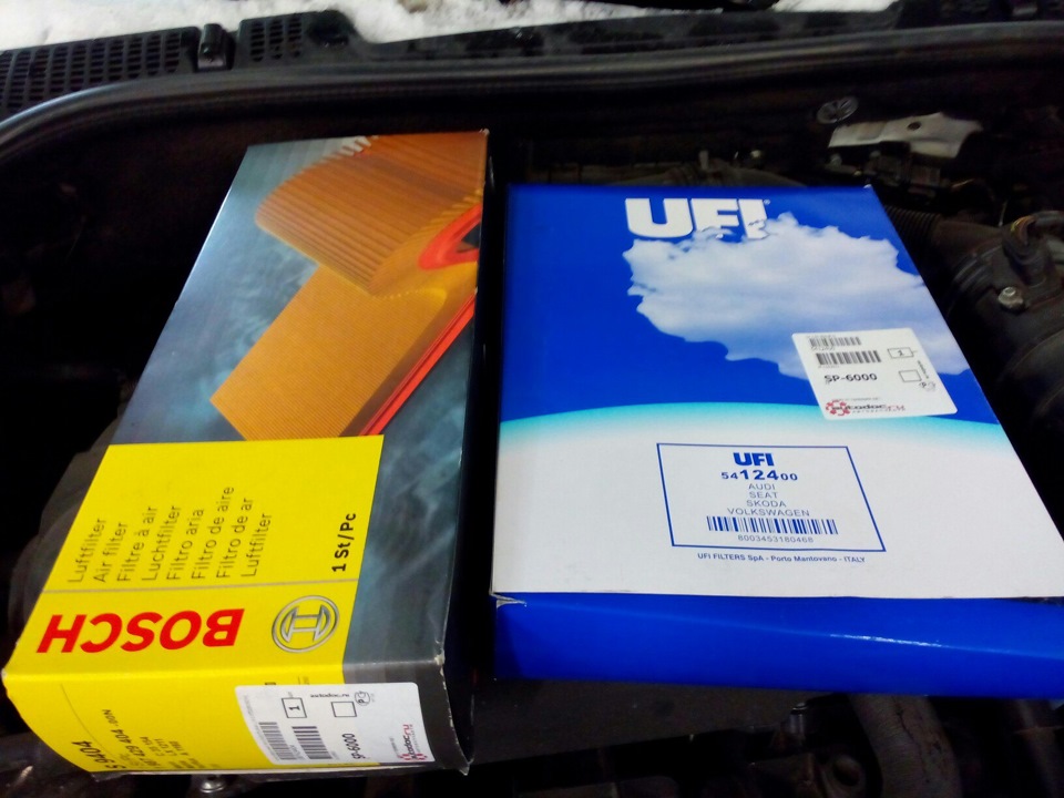 Воздушный и салонный фильтр. — Skoda Octavia A5 Mk2, 1,8 л, 2012 года ...