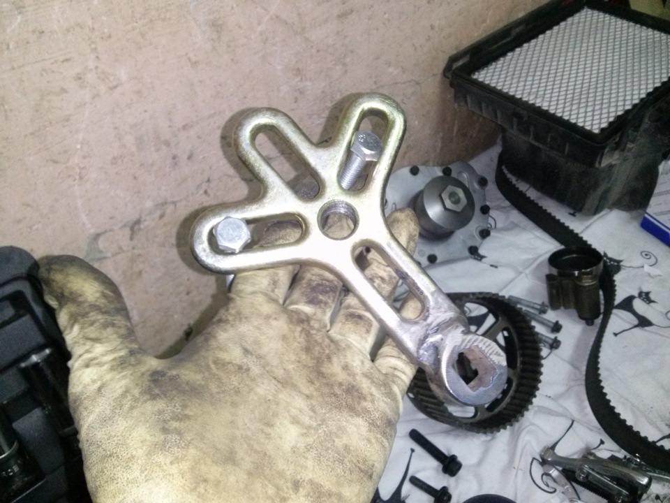 Комплект ГРМ — Chrysler 300C (1G), 3,5 л, 2005 года | своими руками ...