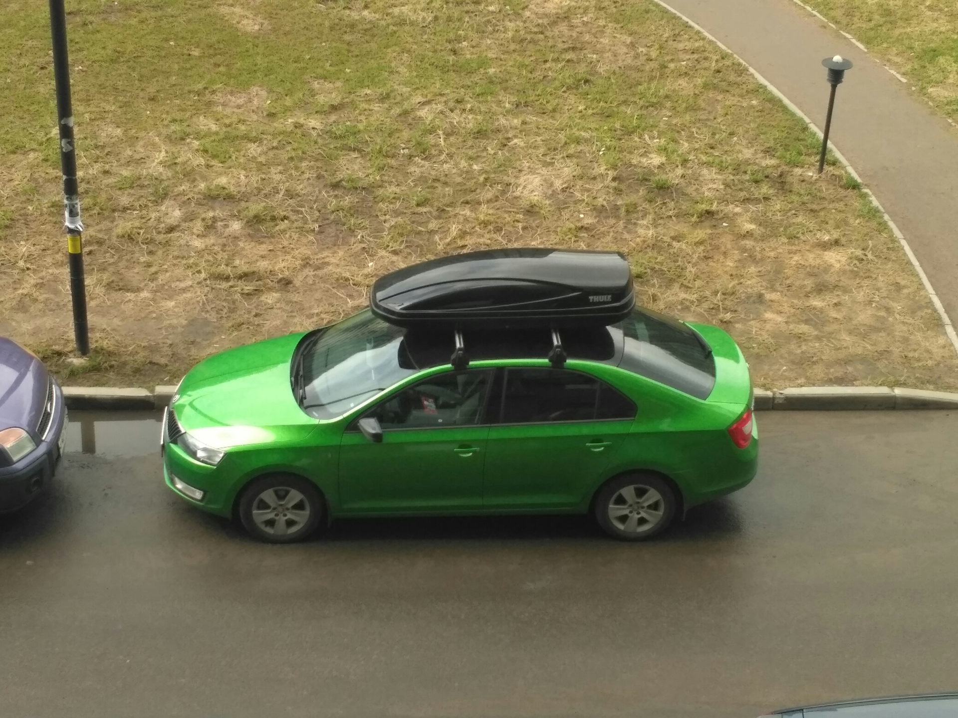 Готовимся к отпуску. Бокс thule — Skoda Rapid (1G), 1,6 л, 2017 года ...