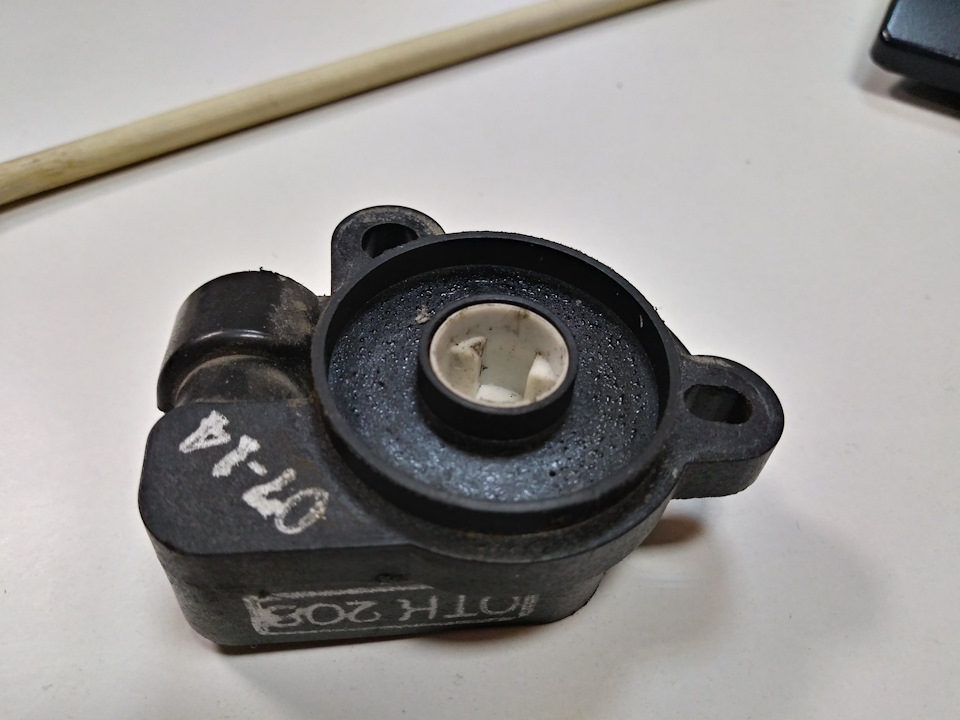 21121148200 Датчик, положение дроссельной заслонки LADA | Запчасти на ...