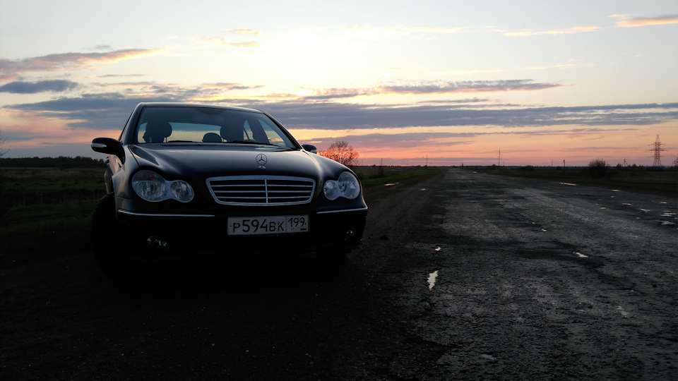 Что будет с Mercedes W203 на 300 000 КМ После мастеров с руками из ЖО ...