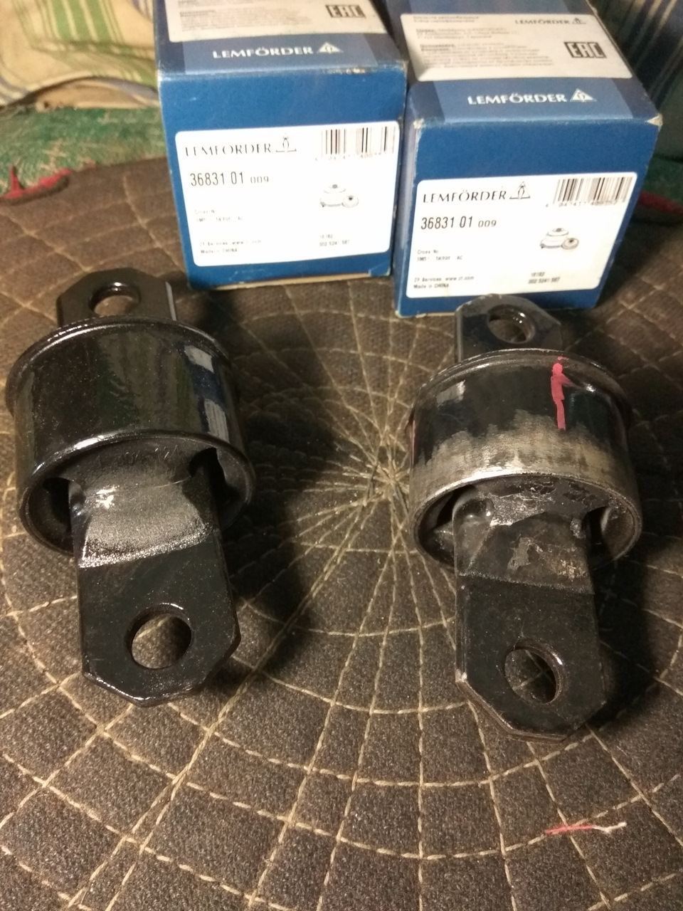 3683101 Сайлентблок рычага подвески LEMFORDER | Запчасти на DRIVE2