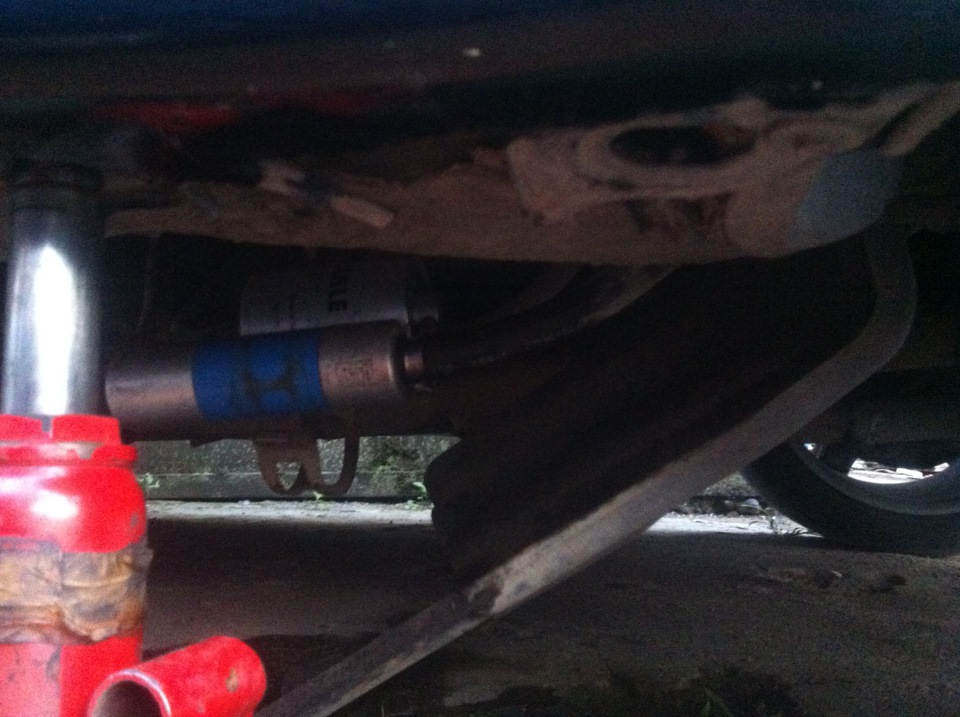 умер бензонасос — Mercedes-Benz E-class (W210), 5,5 л, 2000 года ...