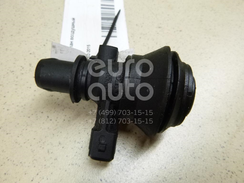 VOLVO 8653644 Штуцер — Volvo XC90 (1G), 2005 года | запчасти | DRIVE2