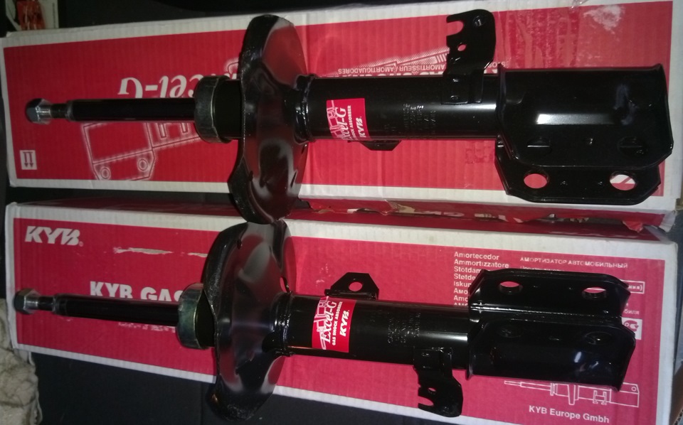 Приятные ништяки — Toyota Avensis II, 1,8 л, 2003 года | запчасти | DRIVE2