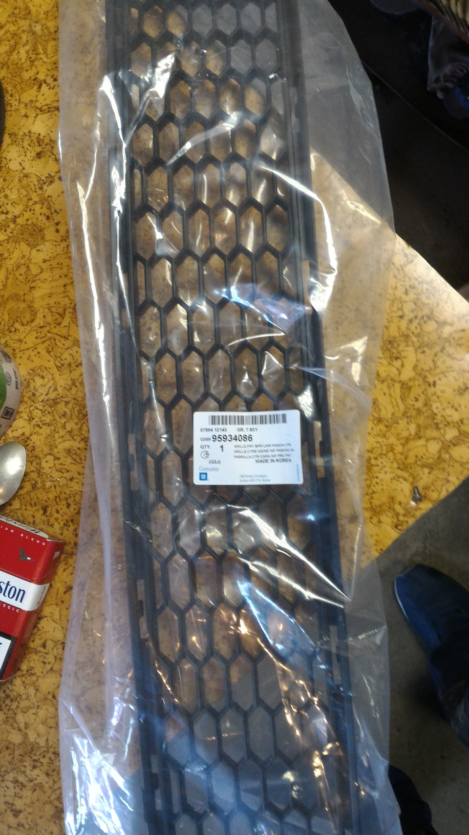 95934086 Решетка панели переднего бампера GM | Запчасти на DRIVE2