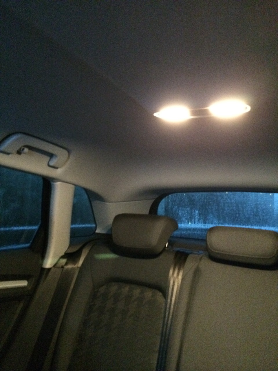 LED лампочки в салон — Audi A3 Sportback (8VA), 1,4 л, 2013 года ...