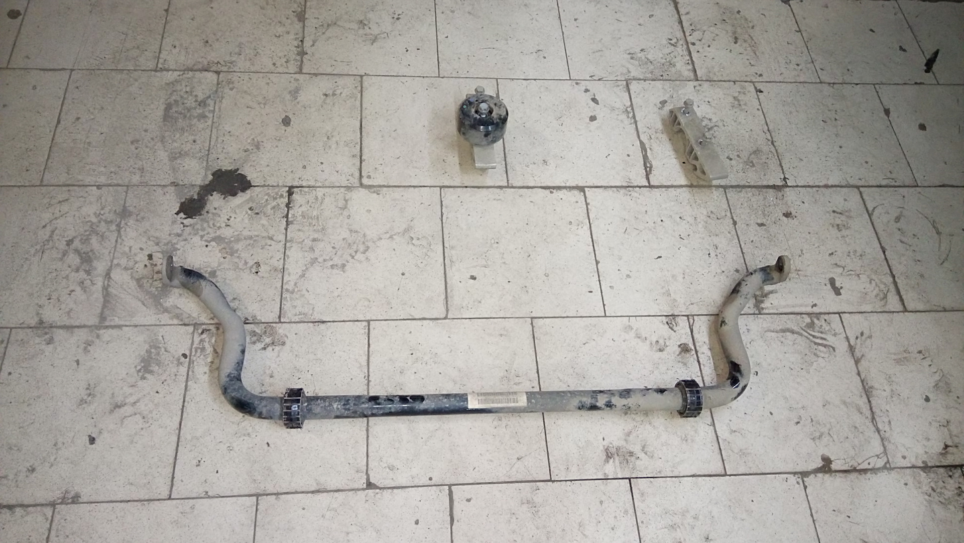 Подвеска. Замена стоек и втулок, переднего и заднего стабилизаторов ...