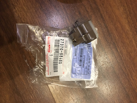 2737058460 Щетки генератора TOYOTA LEXUS | Запчасти на DRIVE2