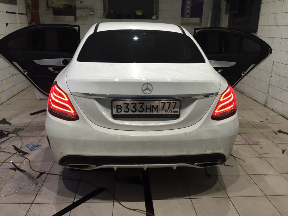 Наконец-то нашел время за тонировать малышку) — Mercedes-Benz C-Class (W205), 1,6 л, 2014 года ...