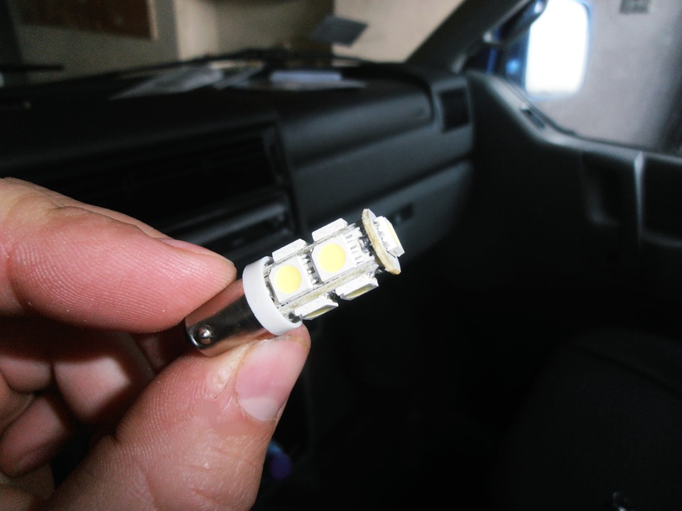 прикупил в тешку новые цокольные габариты) — Volkswagen Transporter T4 ...