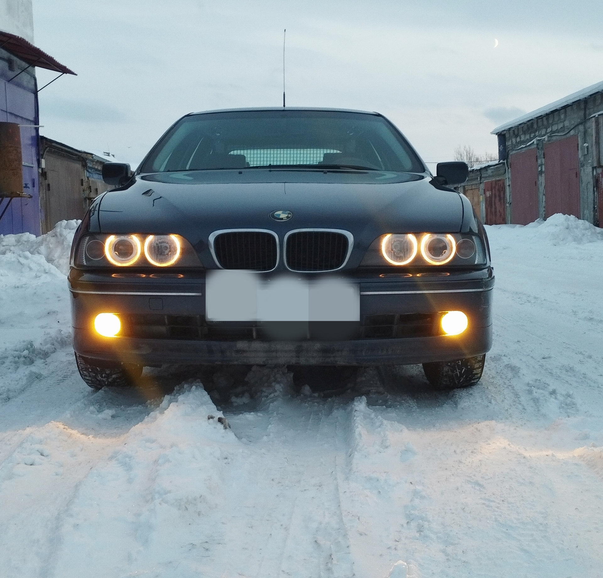 Одна запись за год — BMW 5 series Touring (E39), 2 л, 2003 года | просто так | DRIVE2