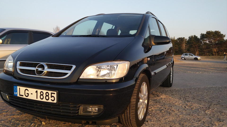 Перестал гореть индикатор Check Engine и ключик. — Opel Zafira A, 1,8 л ...