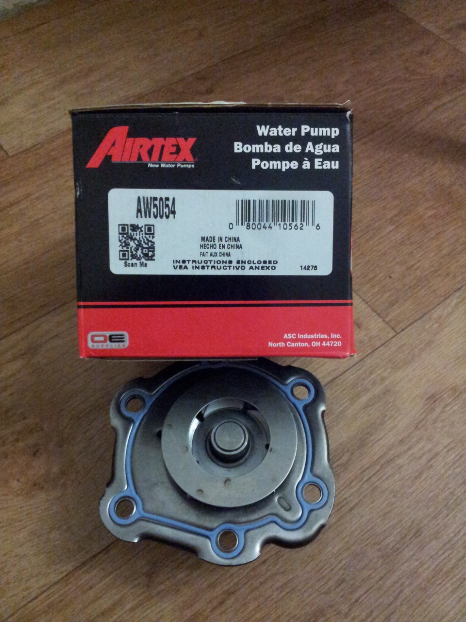 потекла помпа, замена на новую. — Saturn SL (54-Type), 1,9 л, 1992 года ...